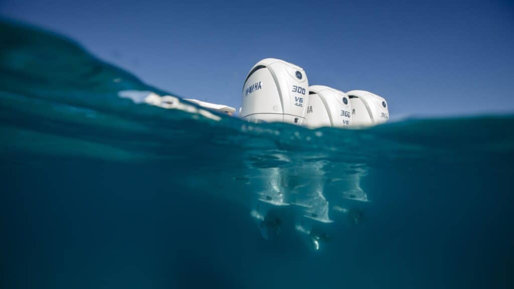 Yamaha 300hp V6 - Land & Sea