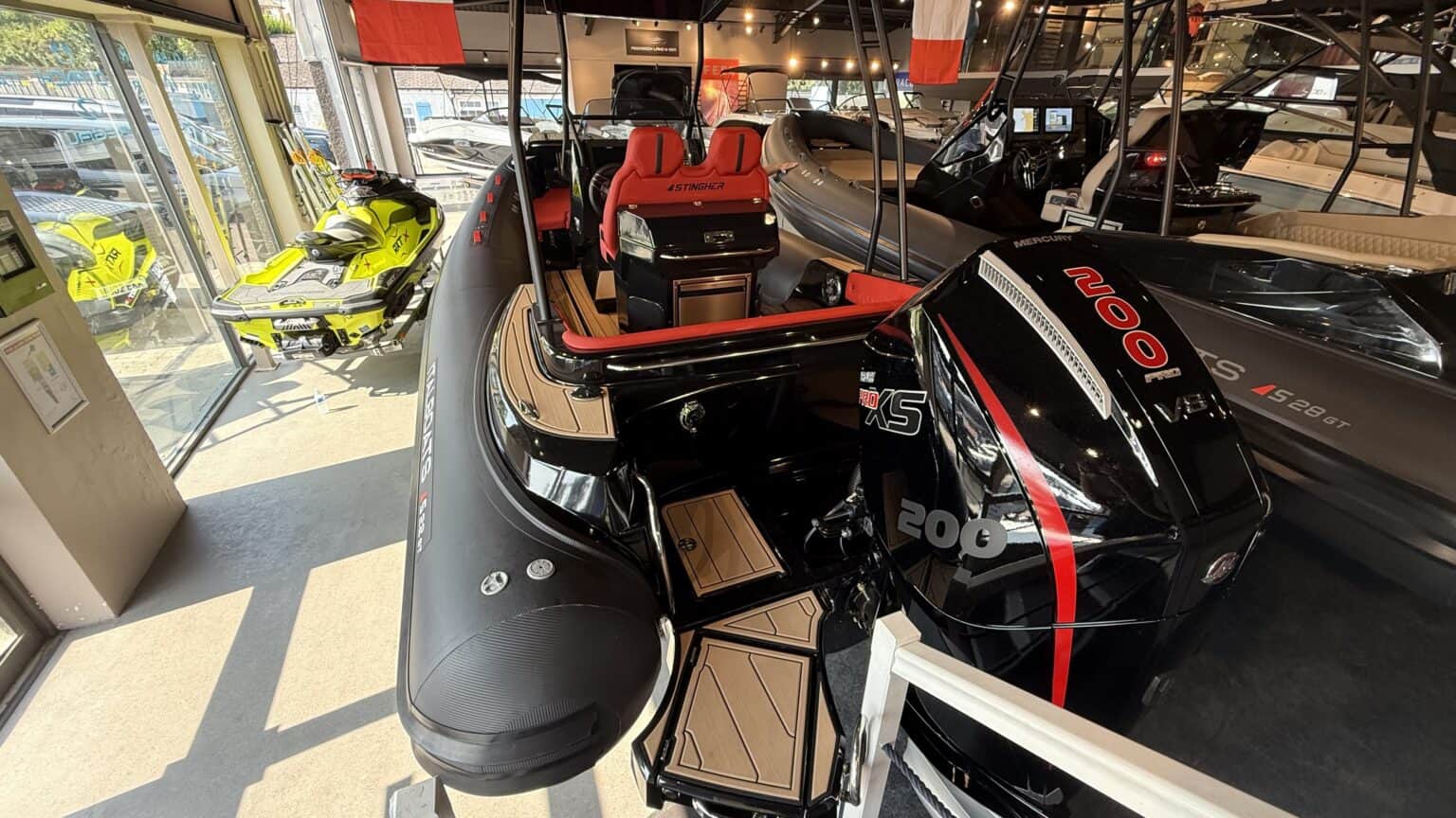 Italboats Stingher 22GT - Abersoch - Land & Sea