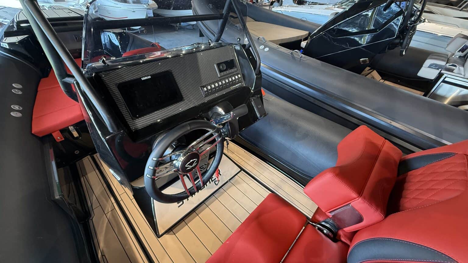 Italboats Stingher 22GT - Abersoch - Land & Sea